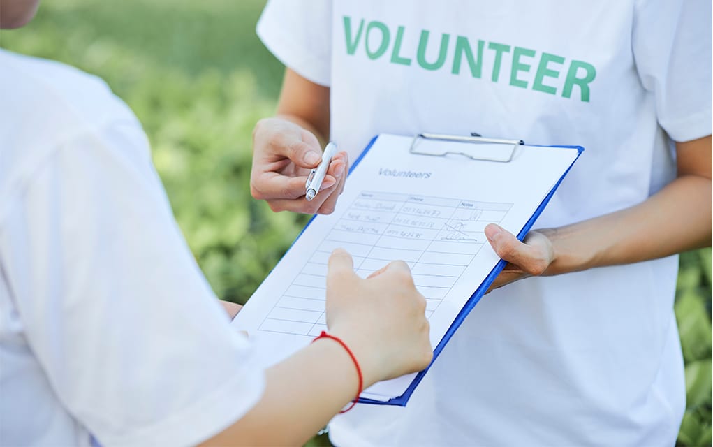 10 Ways to Recruit Workers in Your Church - outreachmagazine.com