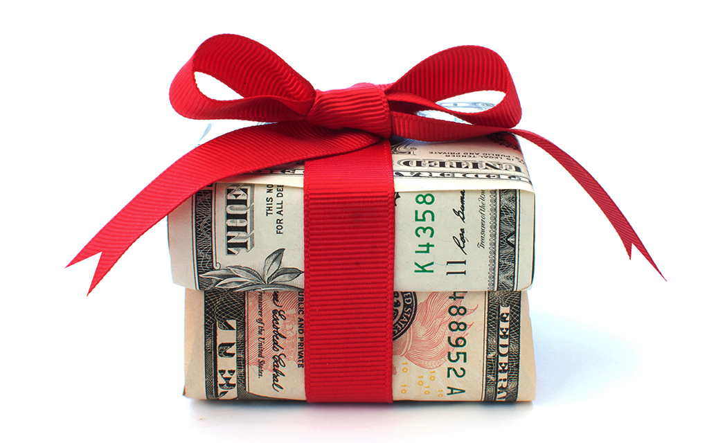 5 Types of Toxic Gifts to a Church - outreachmagazine.com